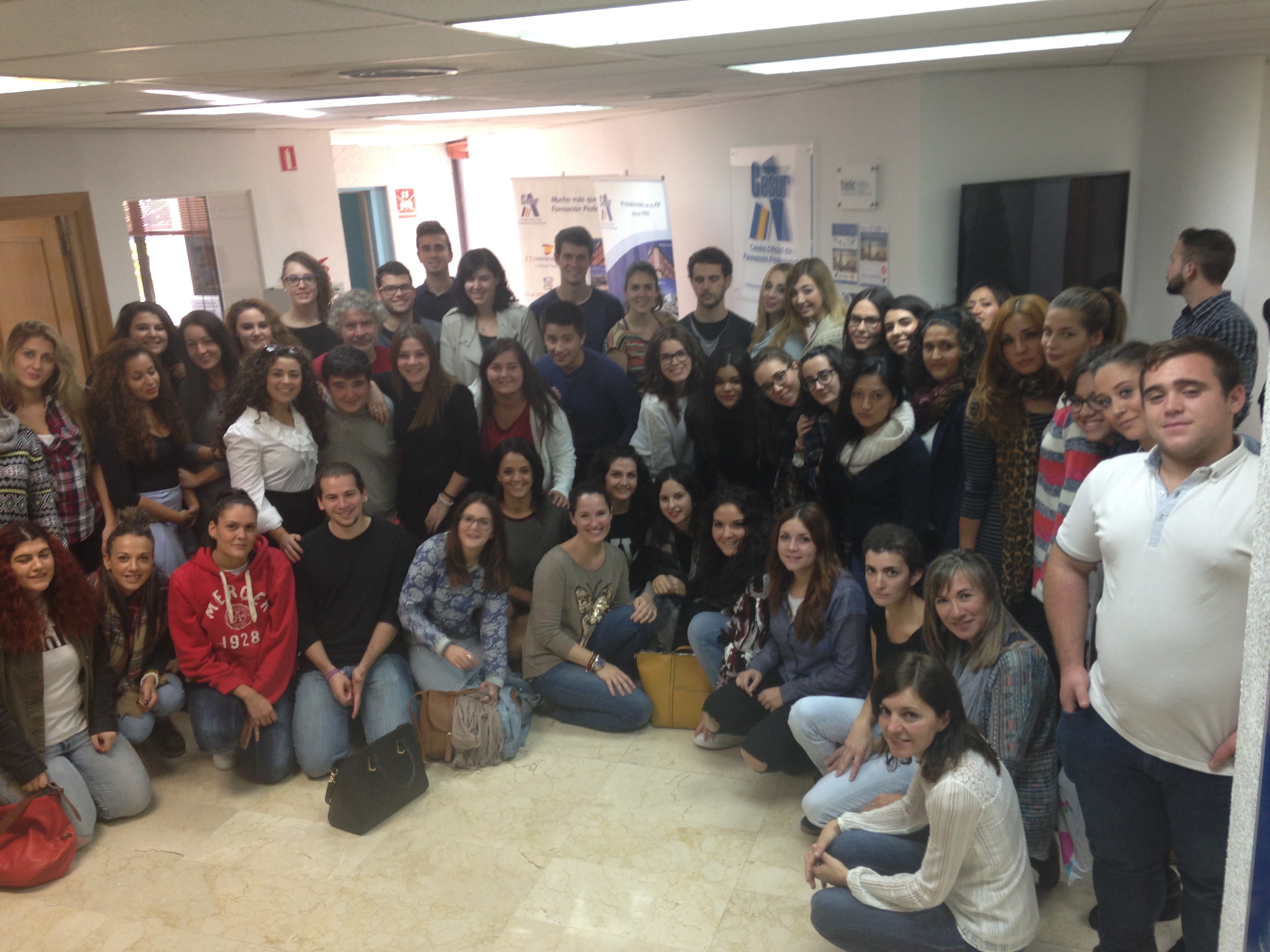 POR LA INTEGRACIÓN SOCIAL "VIVE SENCILLAMENTE PARA QUE OTROS ...